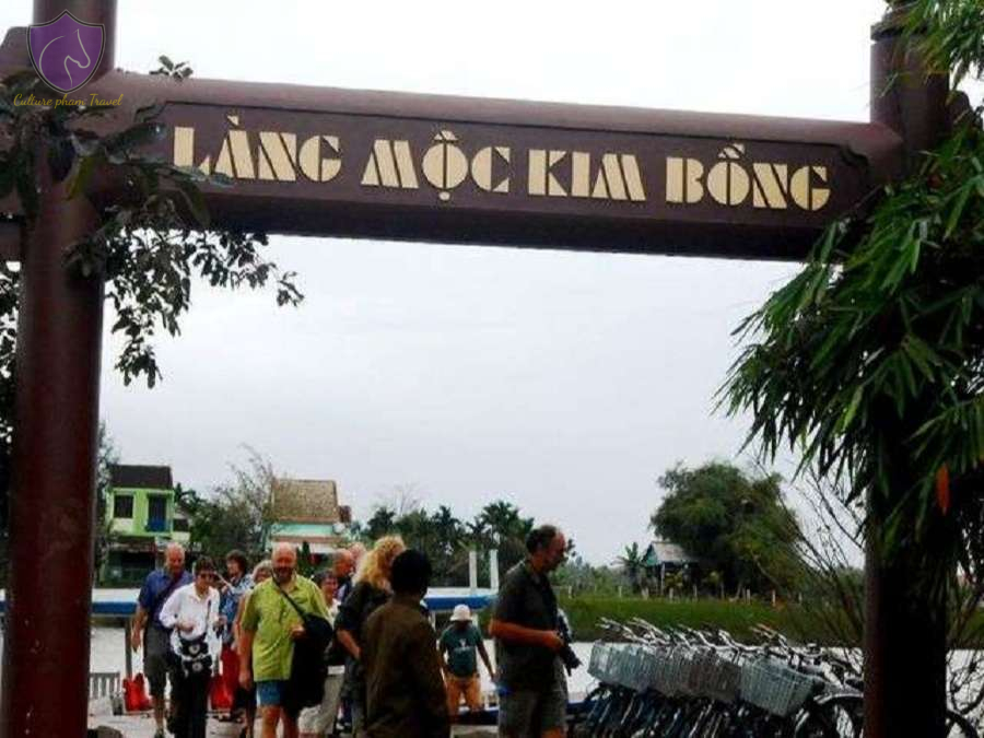 Kim Bong Carpentry Village - Culture Pham Travel